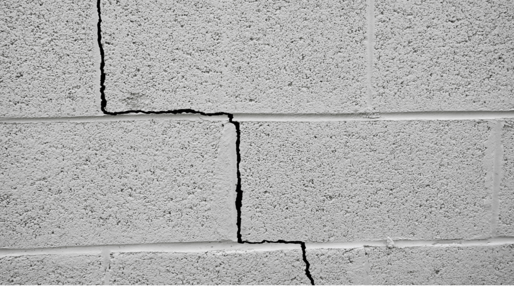 Development of low-carbon, self-healing building materials for ...